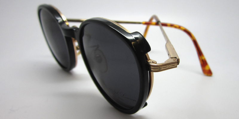 Clip Ons: Transform glasses into sunglasses! | Opticianado